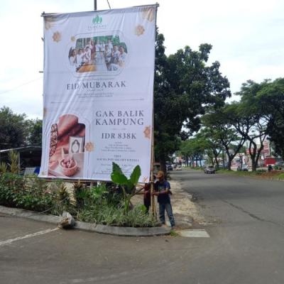 Jasa Pasang Spanduk Baliho Banner dan Billboard - Alzam Advertising